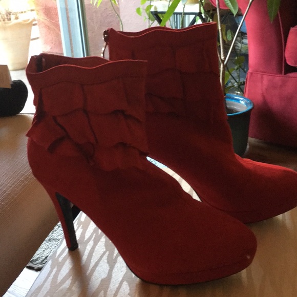 2 Lips Too | Shoes | Sexy Red Suede Boots Almost New | Poshmark